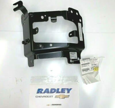 NEW OEGM GM 14-15 Silverado 1500 Front Bumper-Outer Bracket Right ...