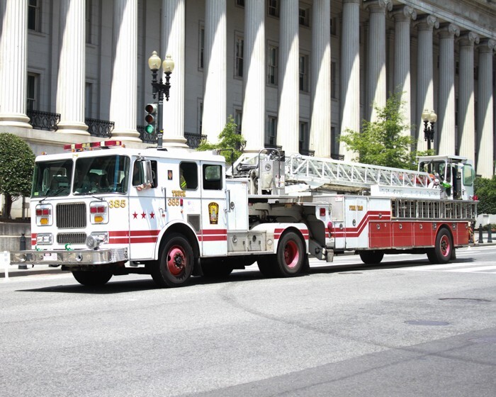8x10 Color Photo of the Washington DC Fire Dept. Ladder Truck. | eBay