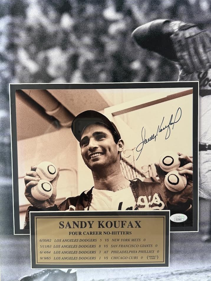 Sandy Koufax Autographed 8x10 w/ 4 Career No Hitters plaque in LED ...