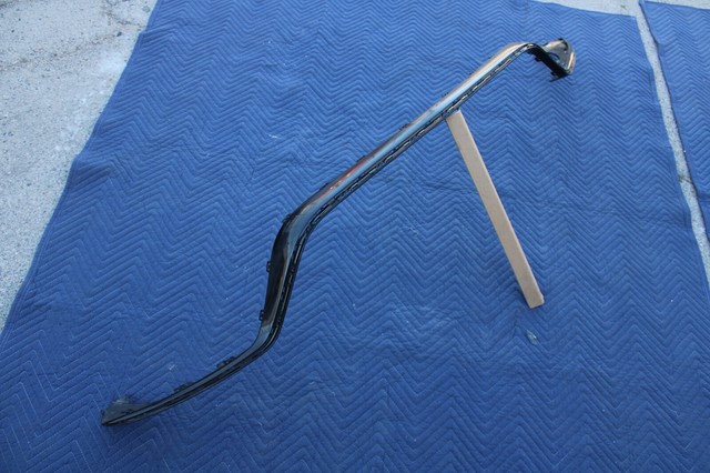 MERCEDES-BENZ AMG GT X290 FRONT BUMPER TRIM MOLDING A2908854901 ...