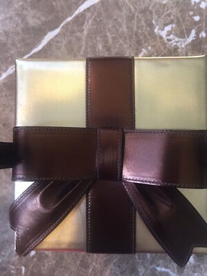 Moschino “GIFT BOX”Handbag Vintage EXTREMELY HARD To FIND-GORGEOUS For ...