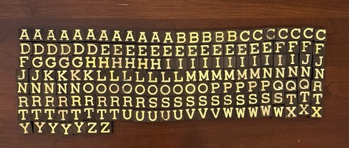 Vintage Anagrams Eye Rest Ebony Edition Wooden Letter Pieces Tiles 175 ...