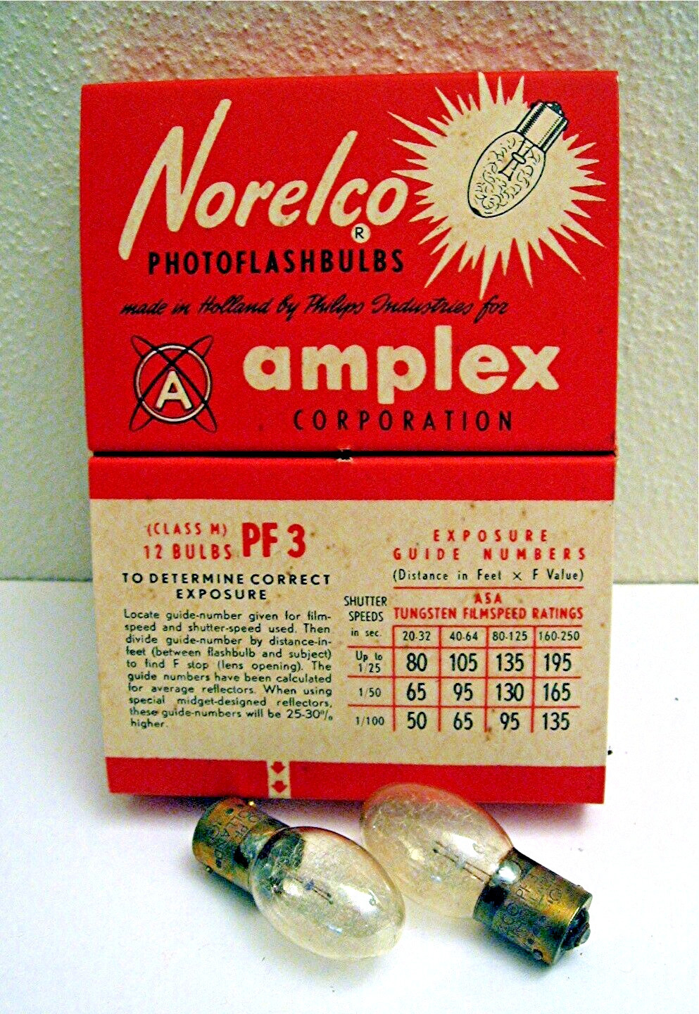 Vintage Norelco PF 3 Photo Camera Flash Class M Bulbs Holland Unopened ...