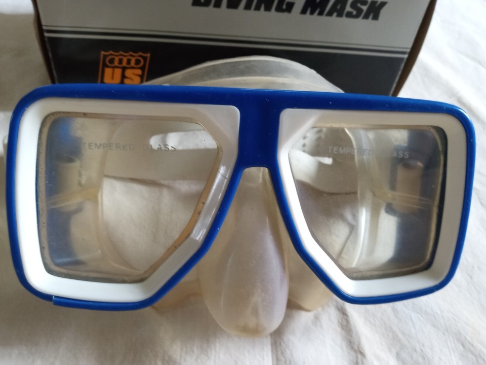 Dolfino Dive Mask w/ tempered glass & box. | eBay