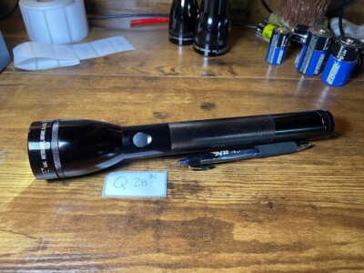 MagLite ML100 3-Cell C LED Flashlight, Chipboard Packaging, Black | eBay