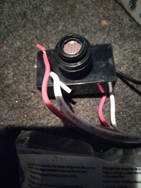 Photoelectric Switch Pe100 Lc-105 Reliance P4021 Dusk to Dawn ...