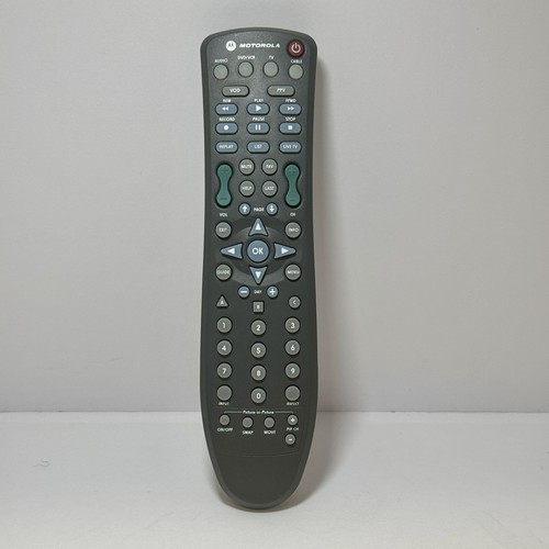 Motorola DRC800 4 in 1 Universal Remote Control with Batteries and ...