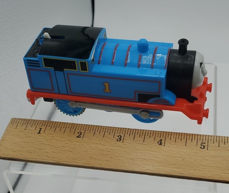 Thomas the Train Motorized Tank Engine Trackmaster Blue Friends 2013 | eBay