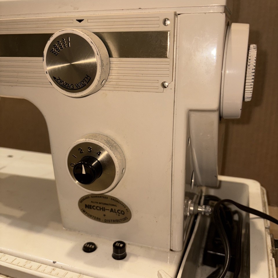 RARE Vintage Necchi-Alco Sewing Machine/No.4567/with Case/18”/TESTED ...