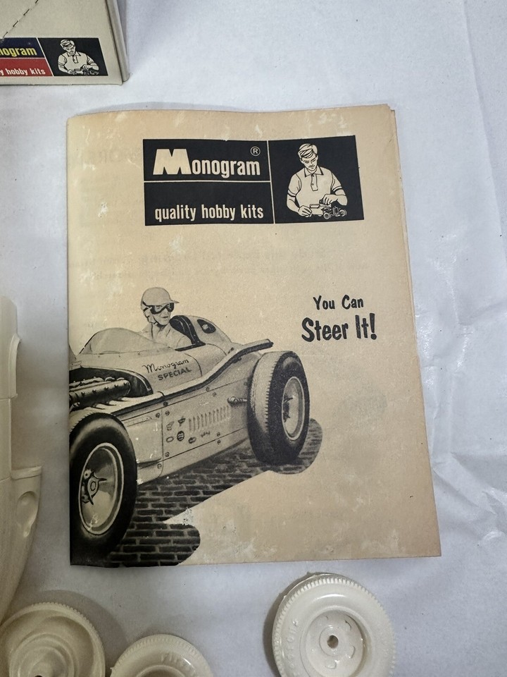 Vintage Monogram Indianapolis Racer 1958 Model Kit PC12 98 & Kurtis ...