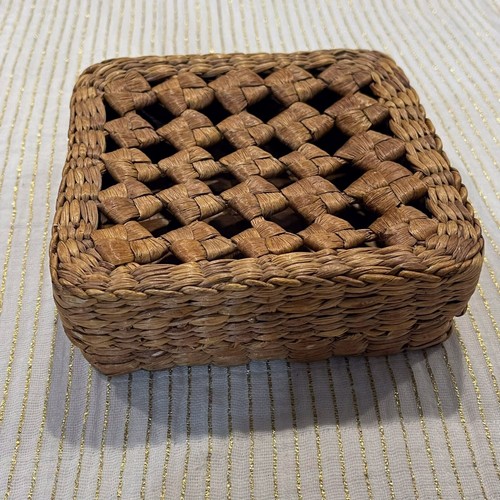 Open weave box with lid | eBay Australia