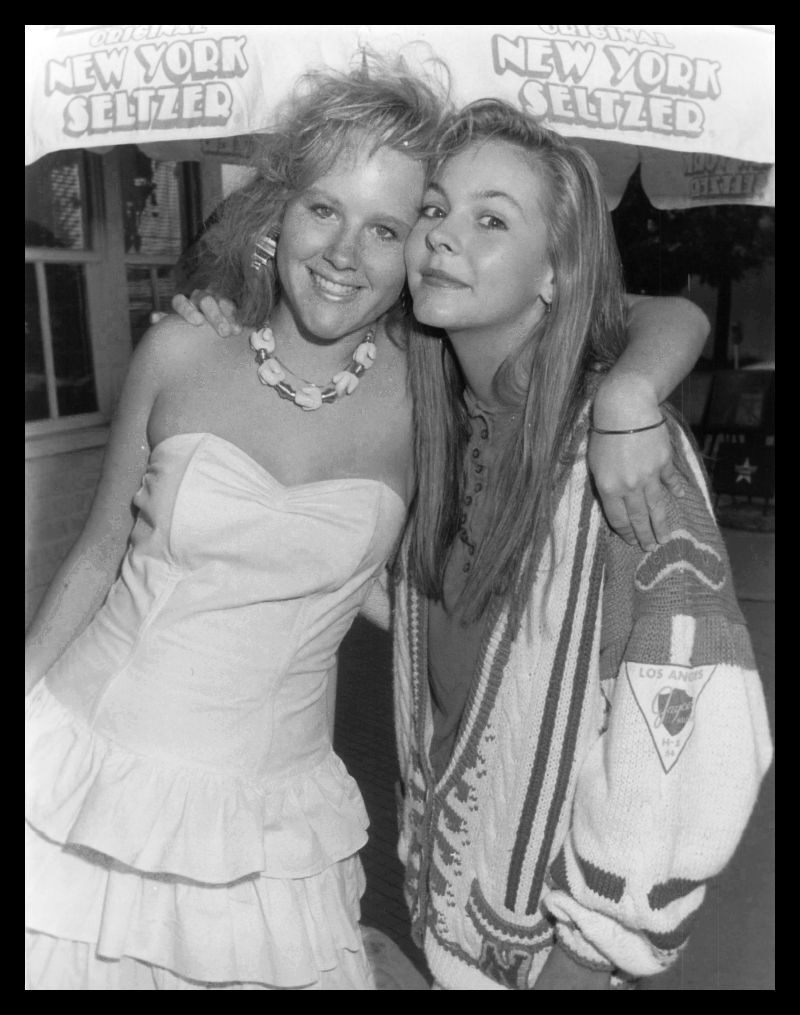 Lot of (9) 1980s SHALANE MCCALL, SHANNEN DOHERTY & STEVE BURTON ...