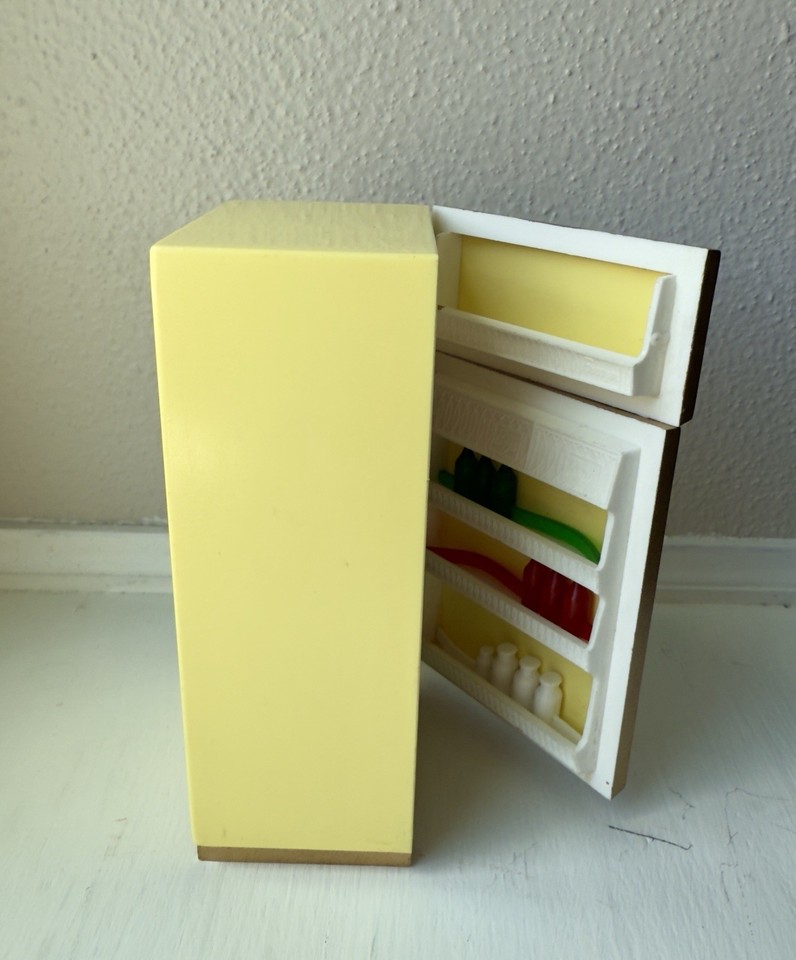 Vintage Ideal Petite Princess Dollhouse Refrigerator Japan 1960s RARE ...