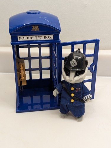 Sylvanian Families - PC Bobby Badger with Police Box | eBay