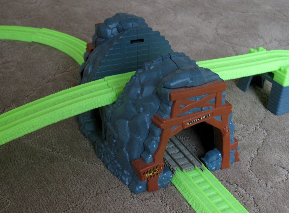 Thomas, Trackmaster, Thomas' Midnight Ride through Morgan's Mine, EUC ...