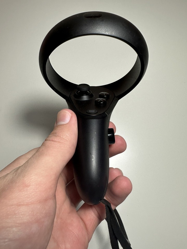 Oculus Genuine Controller Left Only | For Oculus Quest 1 | For Rift S ...