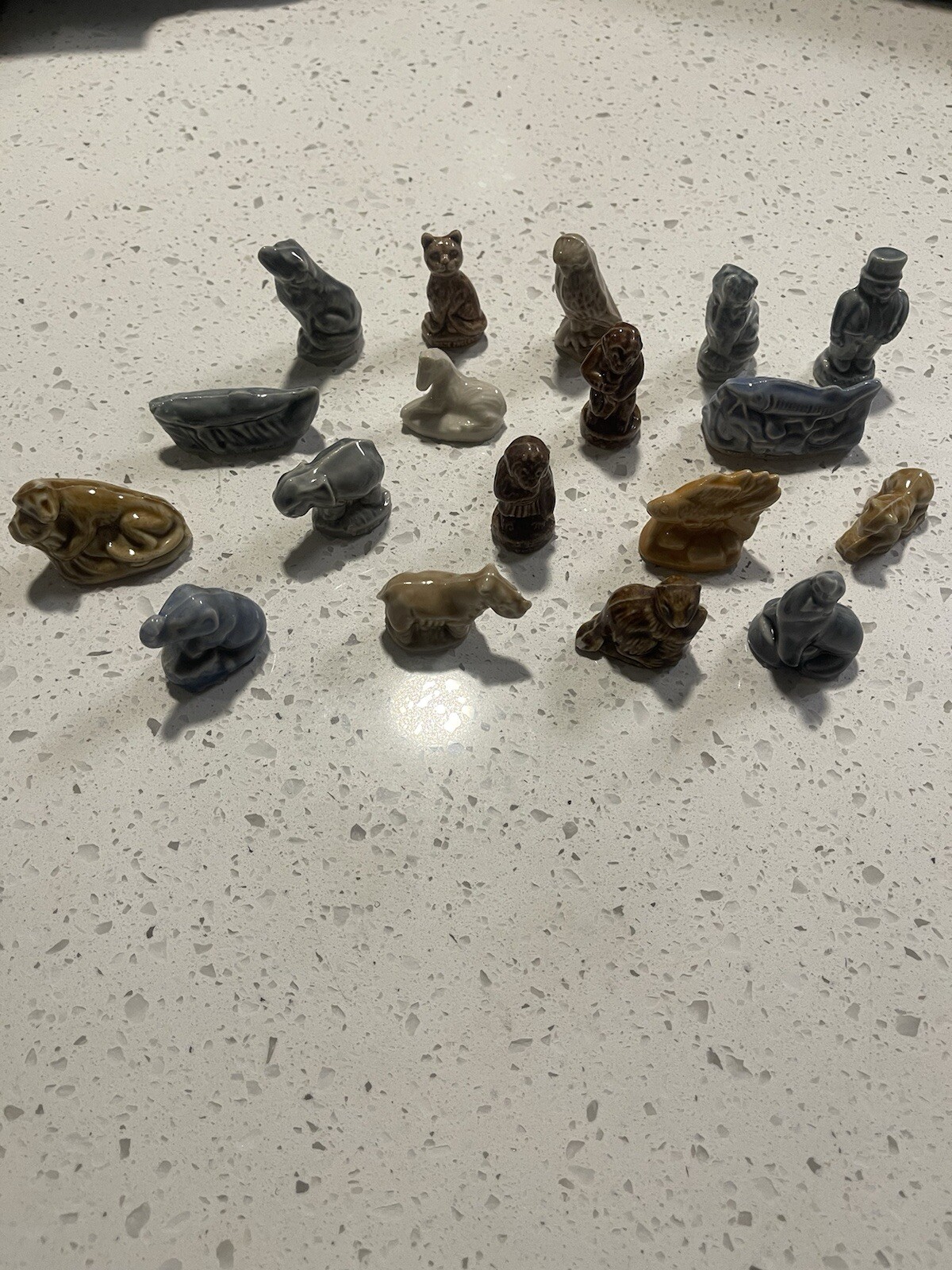 Lot of 18 Wade Whimsy Figurines Red Rose Tea England | eBay