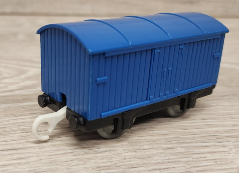 Thomas & Friends Trackmaster Blue Cargo Car Boxcar 2009 Mattel Gullane ...