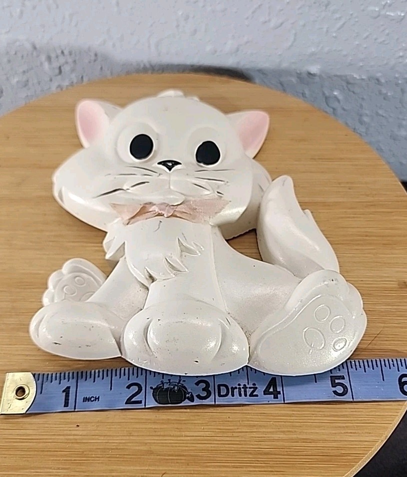 Vintage 1981 Chalkware Cat Miller Studio White Kitten Wall Art Nursery ...