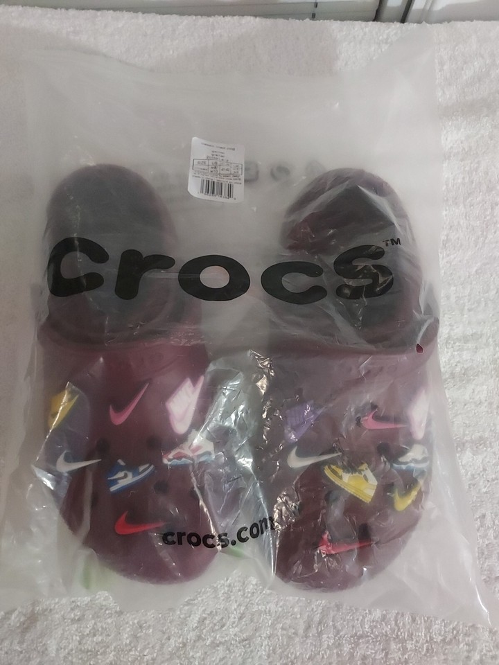 NWT CROCS SIZE 10 WOMEN'S ️‍🩹CLASSIC ️‍🩹 GARNET CLOGS | eBay