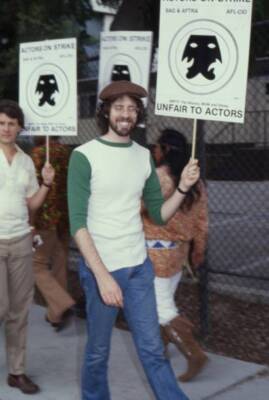 Daryl Anderson attend SAG and AFTRA Actors On Strike 1980 Old Photo | eBay