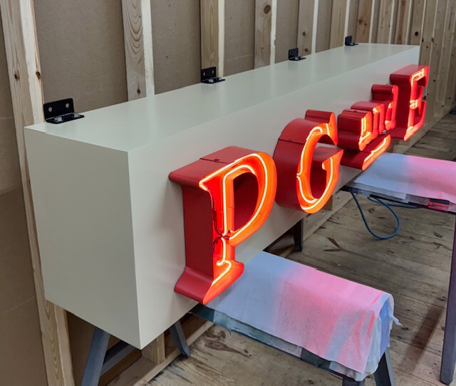 Reddy Kilowatt HUGE NEON PG&E BASE NEON CHANNEL LETTERS FULL 16" TALL ...