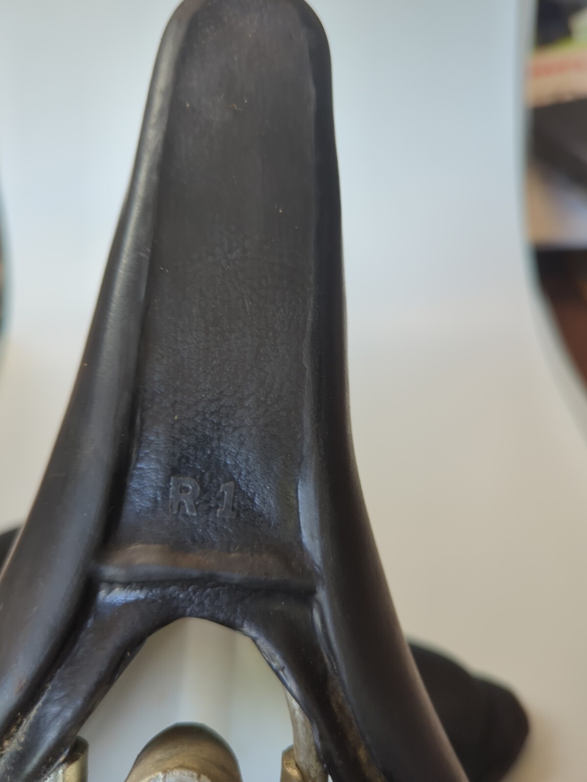 VTG Schwinn Messenger Bicycle Seat Black w/Gel Pad Continental Varsity Road Bike | eBay