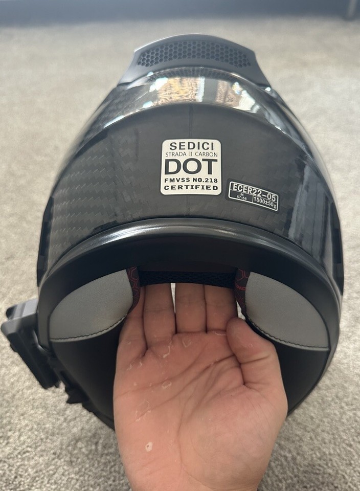 Sedici Strada 2 Carbon Motorcycle Helmet With Cardo Packtalk