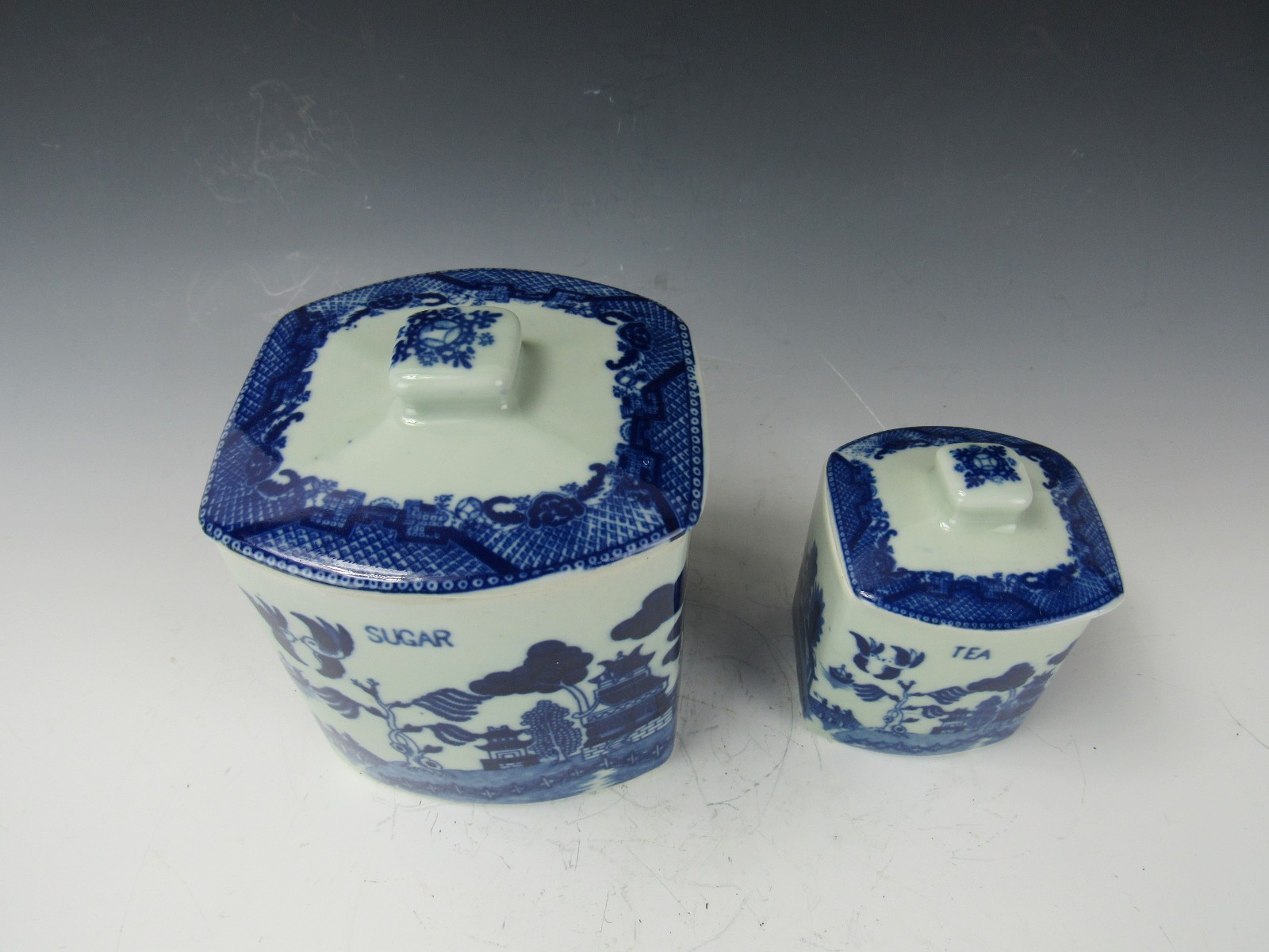 Blue and white porcelain sugar and tea containers with Lids | eBay