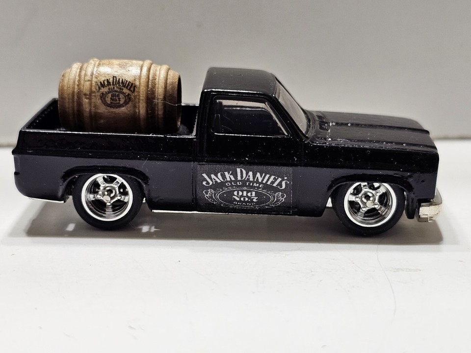 HOT WHEELS CUSTOM "83 Chevrolet Silverado Jack Daniels REAL RIDERS | eBay