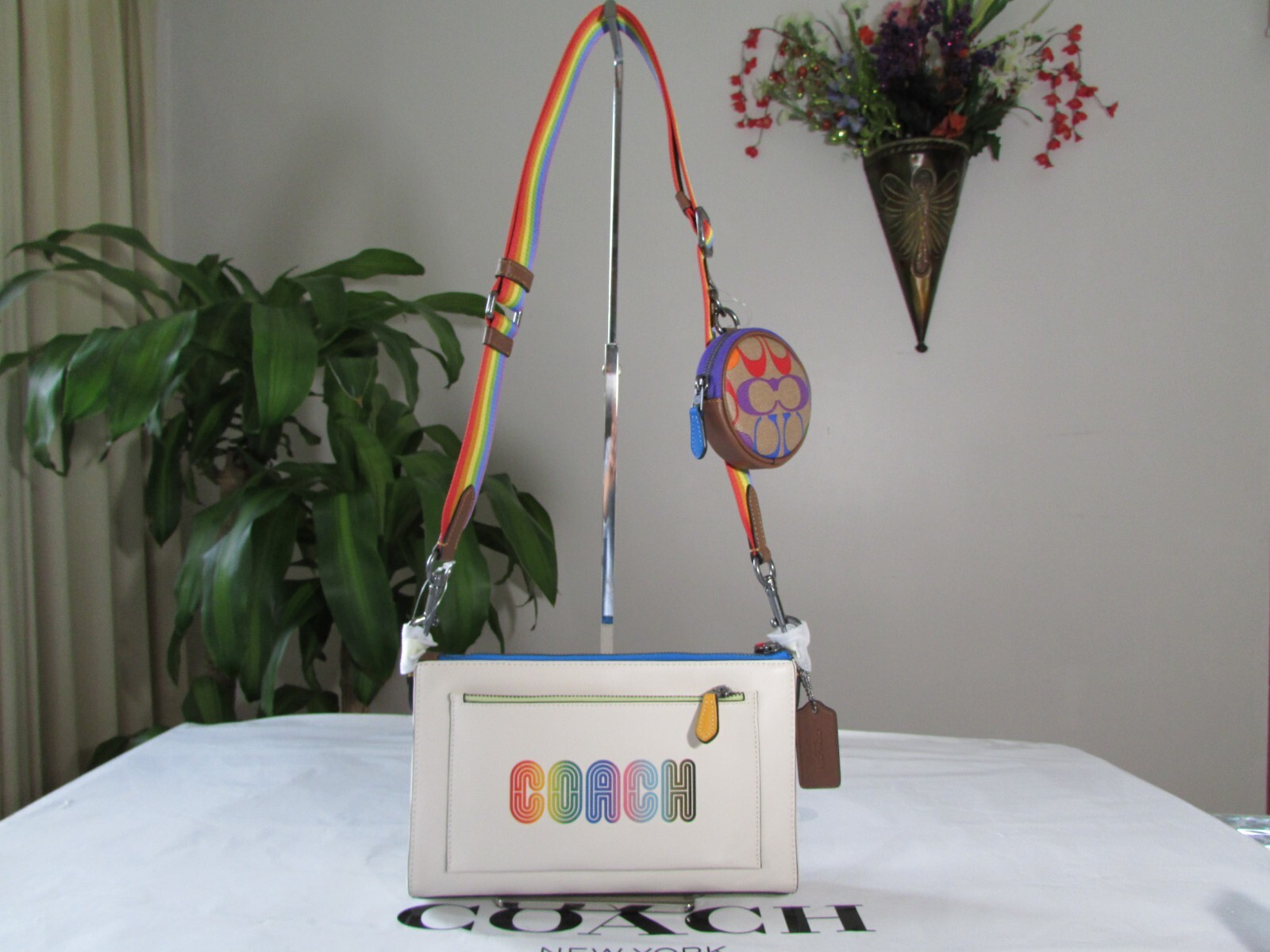 NWT Coach Smooth Leather Holden Crossbody With Rainbow Coach C9854 ...