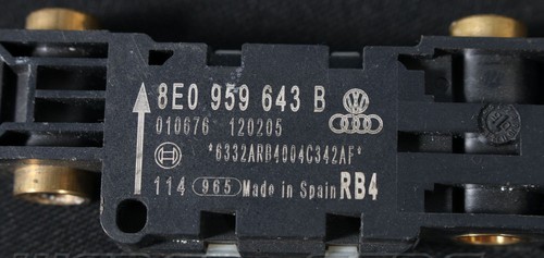 Audi A4 8E Transverse Accelerometer Crash Sensor Rear H 8E0959643B ...