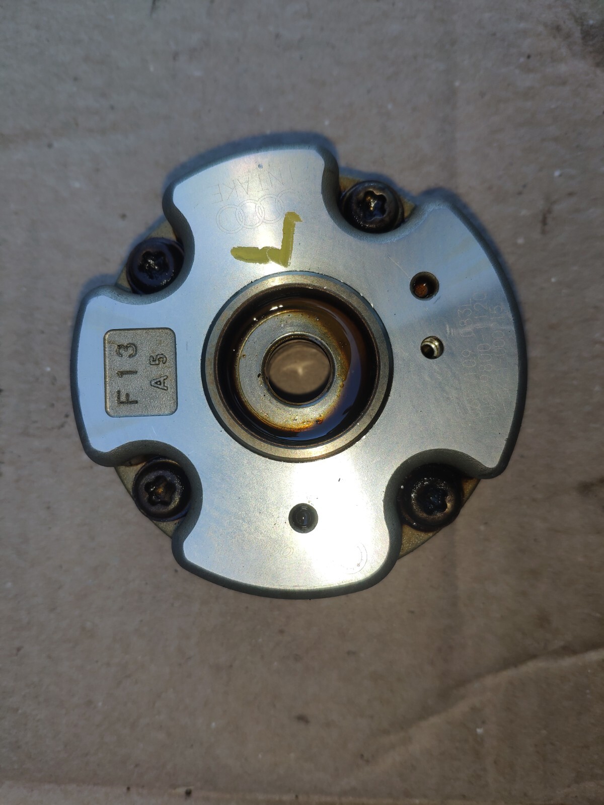 2008 AUDI Q7 4.2 Inlet Camshaft Adjuster Unit Left Side 06E109083L ...