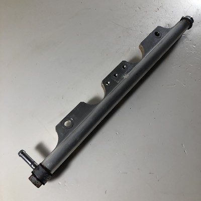 SUZUKI 115 HP DF115 FUEL RAIL / DELIVERY PIPE 15750-90J00 | eBay