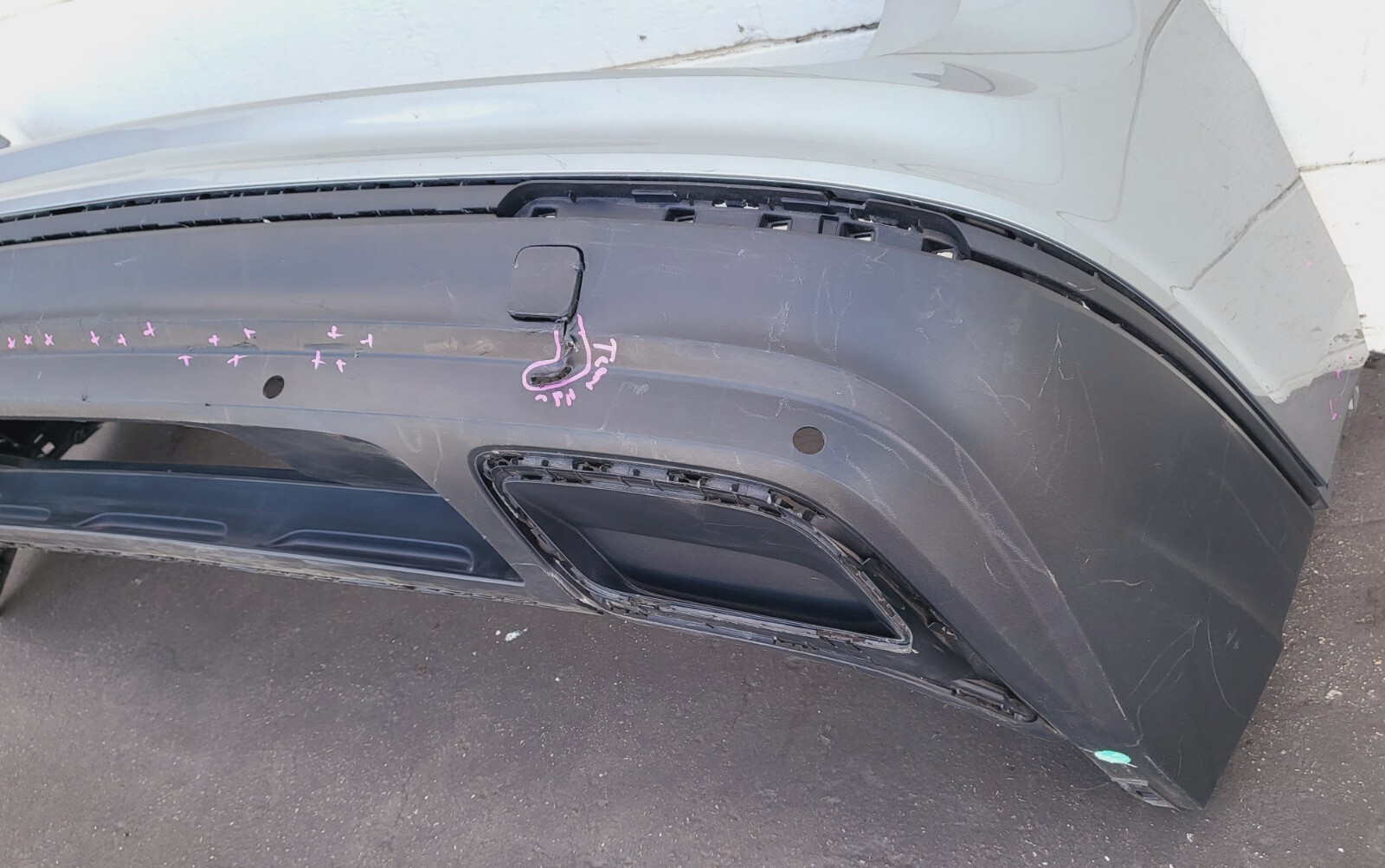 OEM 2018-2019 Volkswagen Tiguan Rear Upper Lower Bumper Cover Genuine ...
