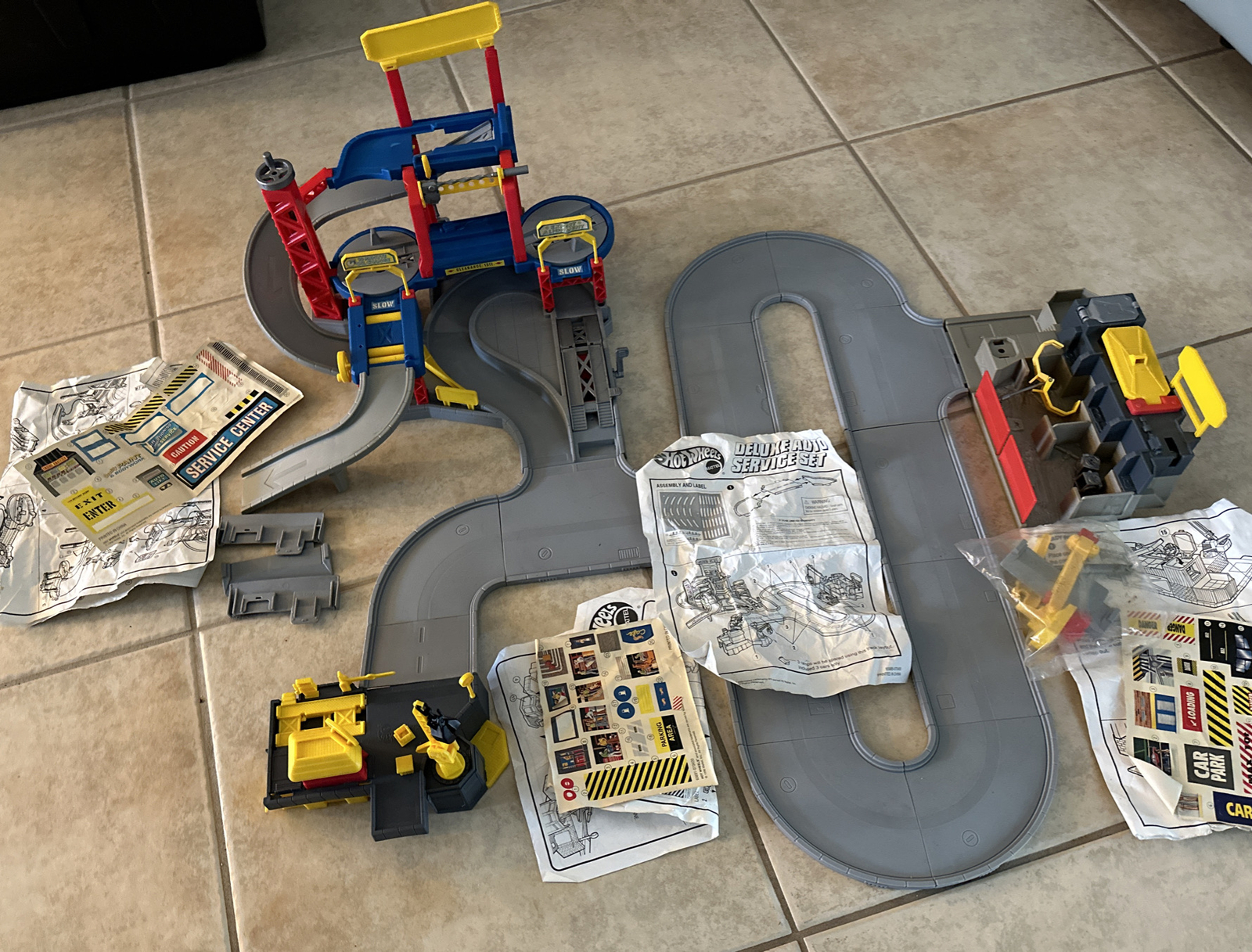 Vintage Hot Wheels Deluxe Auto Service Station Center Play Set 1998 | eBay