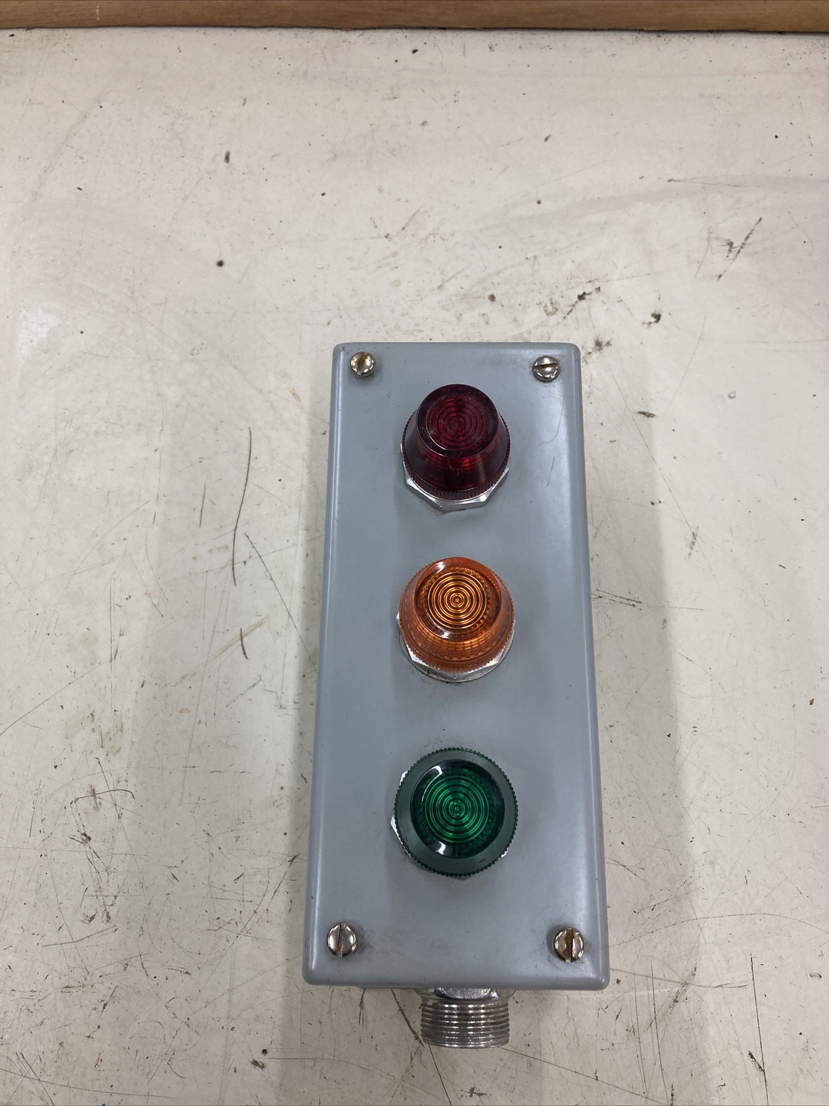 HOFFMAN / CUTLER HAMMER SIGNAL STATION E3PB, 10250T, 8" H, 3 1/4" W, 2 ...