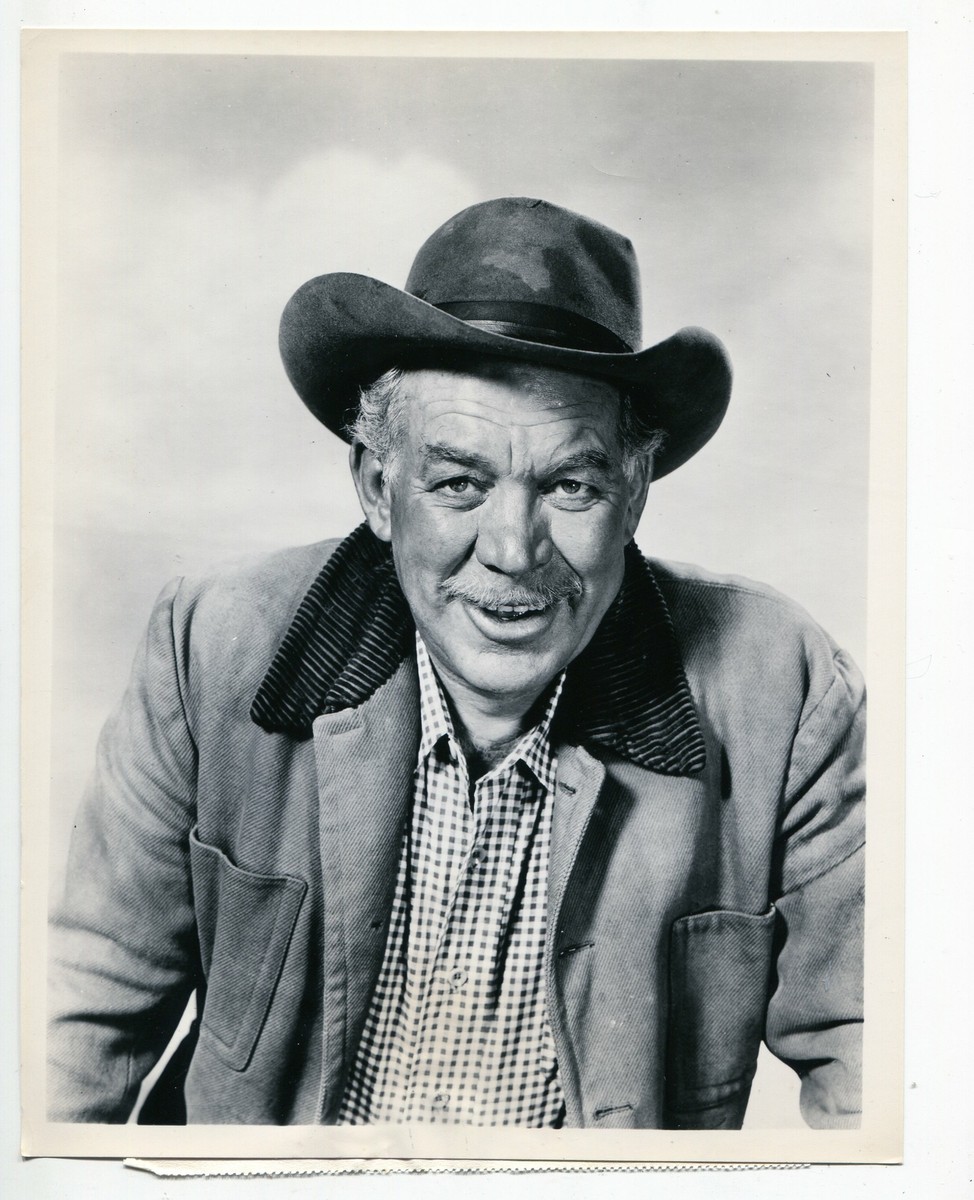 Major Adams's Instagram, Twitter & Facebook on IDCrawl