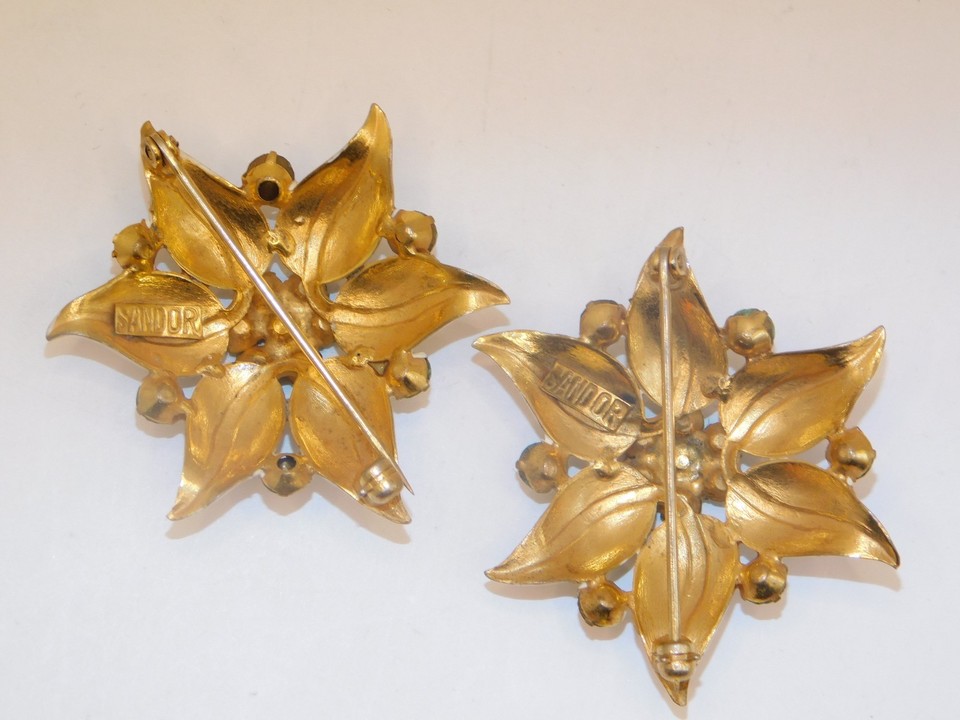 5916 Set of (2) SANDOR Vintage Enameled Pin Set. Lovely star flowers | eBay