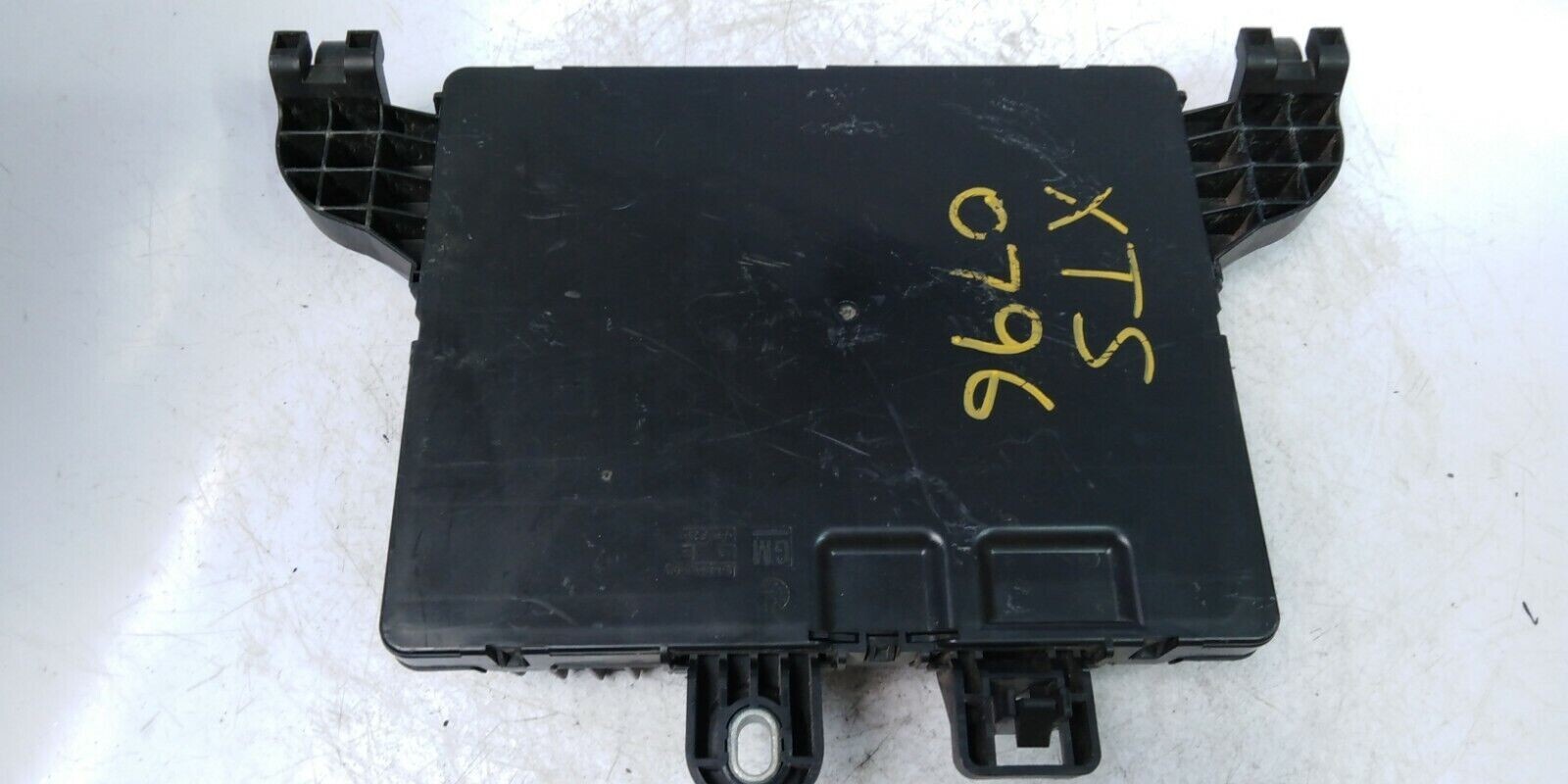 2013-2017 XTS REAR TRUNK Control Module Unit 20914308 04 | eBay