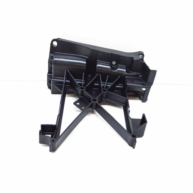 Mercedes-Benz GLC X253 Right Radiator Support Bracket A2536202001 OEM ...