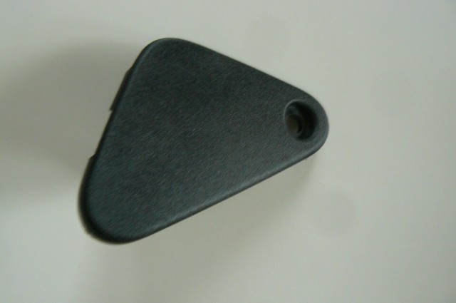 OEM Volvo Xc70 P24 Radiator Upper Retainer 30723366 Genuine for sale ...