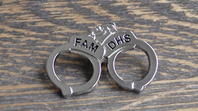 Federal Air Marshal FAM FAMS Handcuffs Lapel Pin #598W | eBay