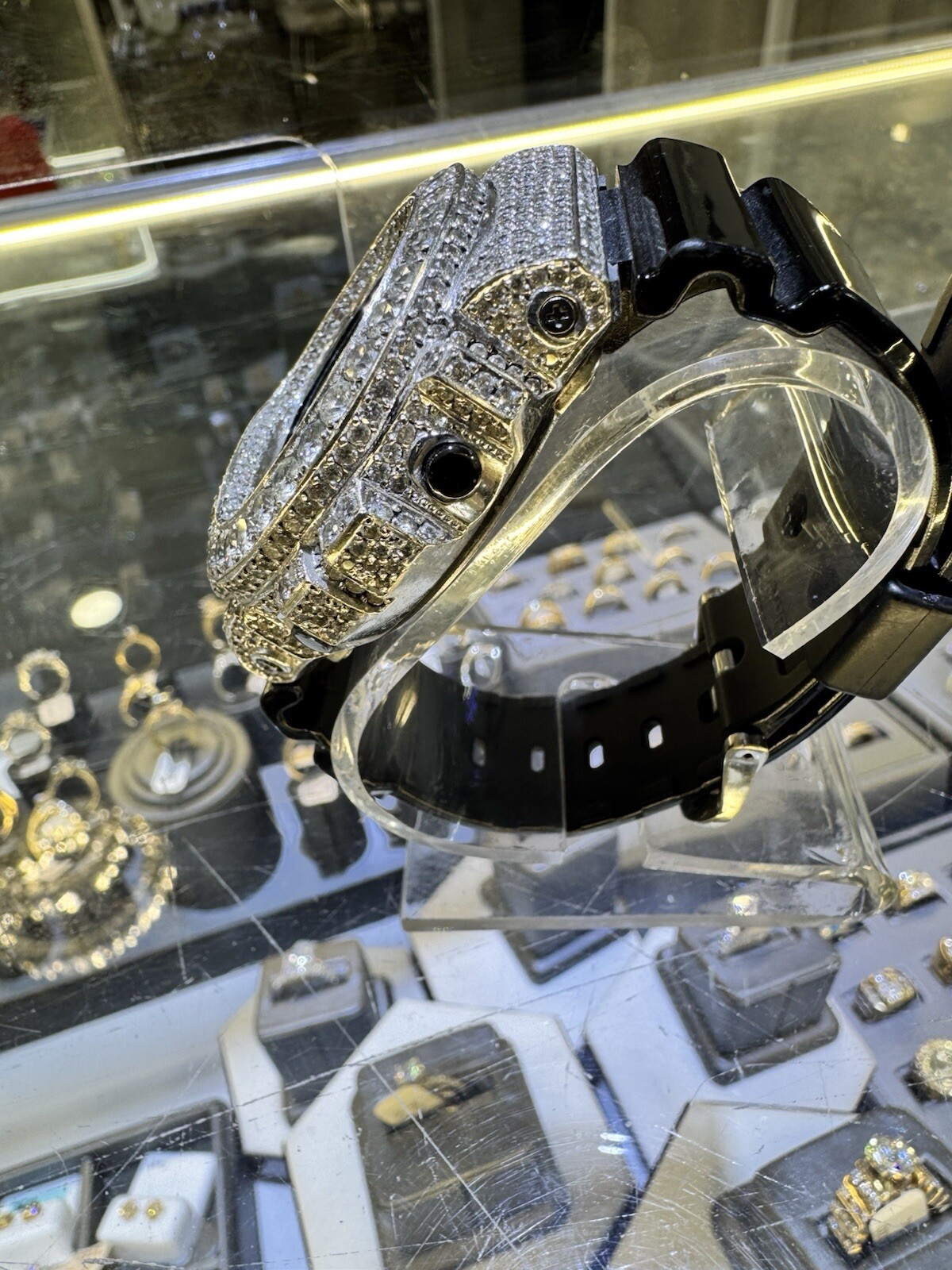 g shock watch men Natural Diamond 18 Ct. Gold Bezel | eBay
