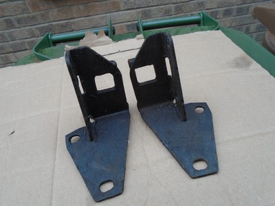 CLASSIC MINI REAR SUBFRAME RADIUS ARM MONTING BRACKETS | eBay UK