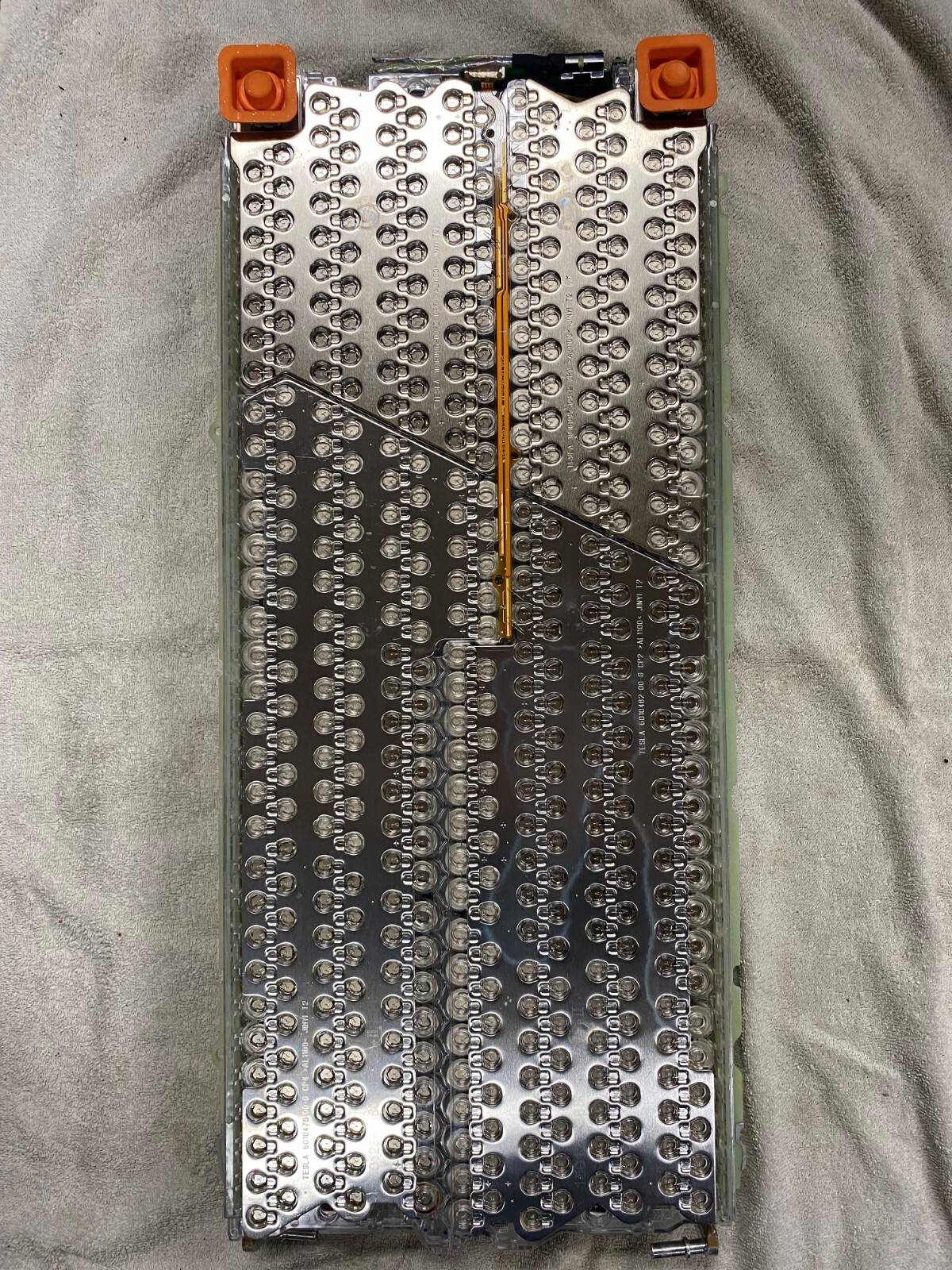 No Reserve TESLA MODEL S BATTERY 5.2KWH 24V MODULE - PERFECT CONDITION ...