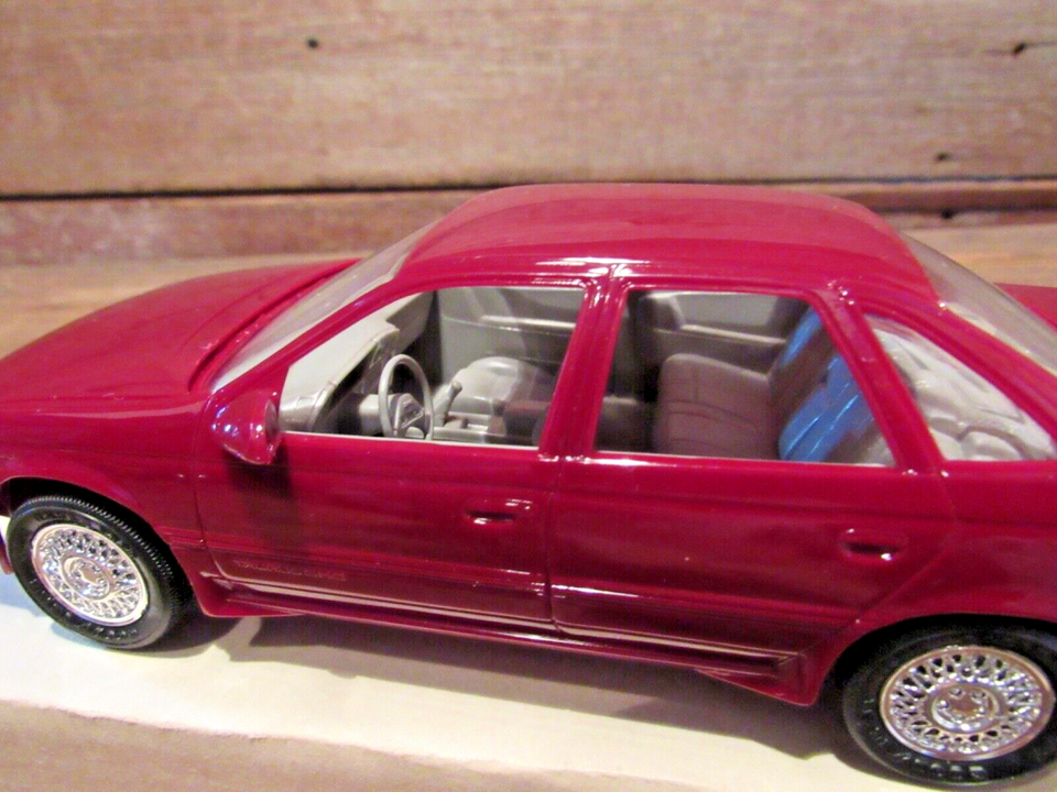 Vintage 1989 AMT FORD TAURUS SHO CURRANT RED DEALER PROMOTIONAL CAR-MIB ...