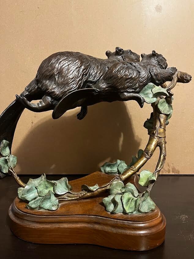 The Apprentice E.C Wynne bronze beaver statue | eBay