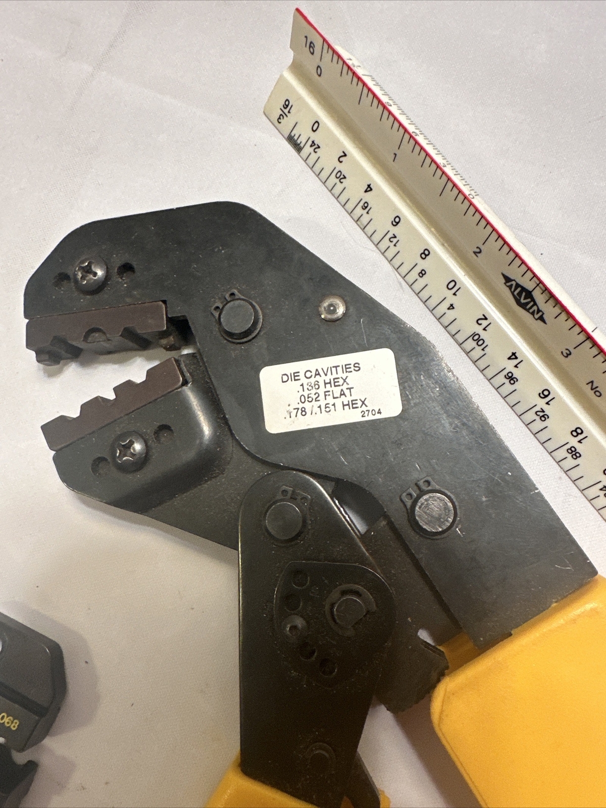 Hubbell OFCMT04 Epoxy Anaerobic Connector Fiber Optic Crimper Crimping ...