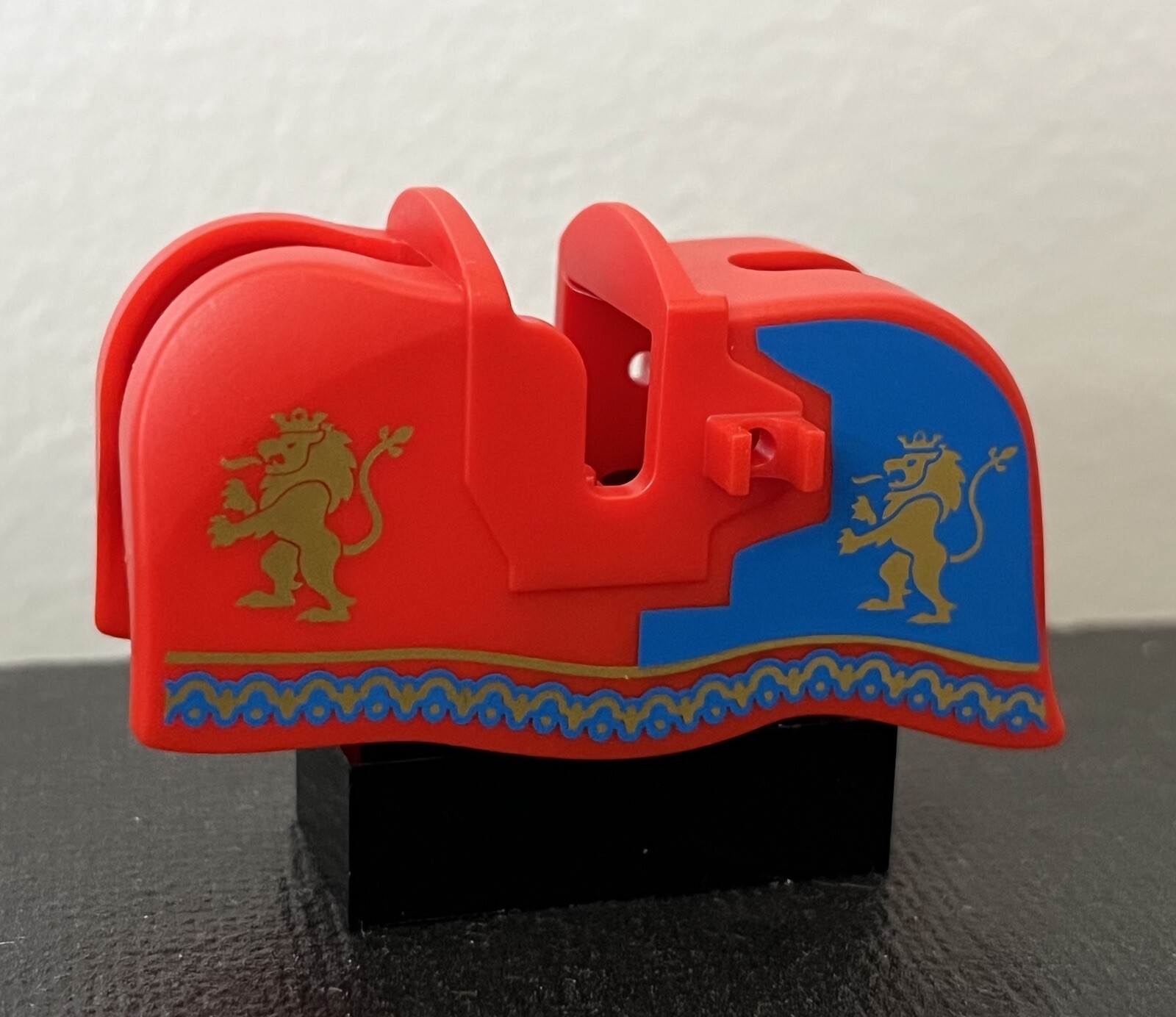 LEGO Lion Knight Castle Horse Barding Armor from set 10305. NEW | eBay